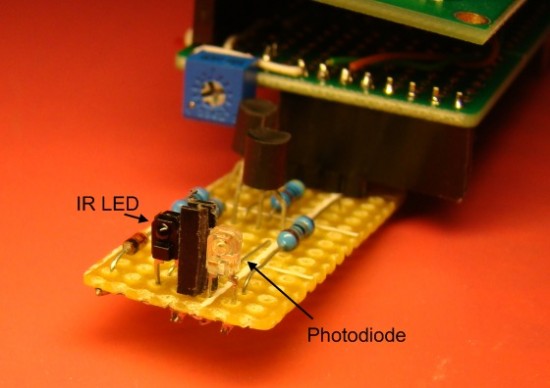 How to make a contact-less digital tachometer using IR-light reflection ...