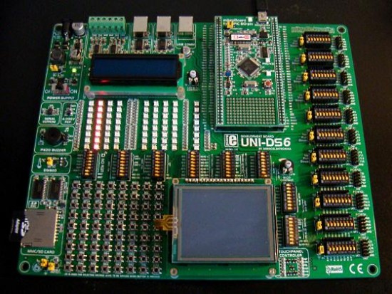 UNI-DS6 development board for experimenting with dsPIC30F6014A | Embedded Lab