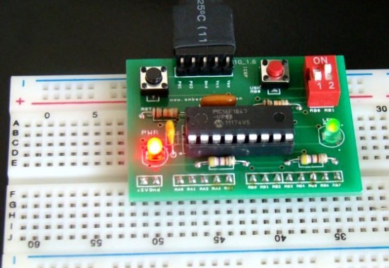 Breadboard module for 18-pin PIC16F microcontrollers (PCB version) | Embedded Lab