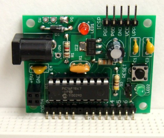 Breakout board for PIC16F1847 microcontroller | Embedded Lab