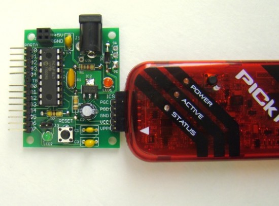 Breakout board for PIC16F1847 microcontroller | Embedded Lab